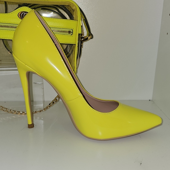 Elisabet Tang | Shoes | Elizabet Tang Pointed High Heel Pump | Poshmark